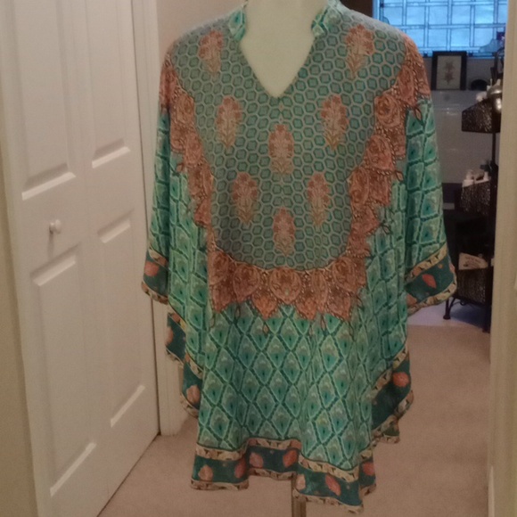 Tolani | Tops | Tolani Collection Bnwt Boho Xs Oversized Tunic Style ...